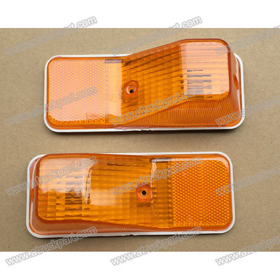 Side Lamp For Nissan UD PKB/CWM454 Nissan Ud Truck Spare Body Parts