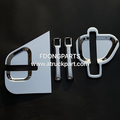 Chrome Outside Handle Garnish For Nissan UD PKB/CWM454 Nissan Ud Truck Spare Body Parts