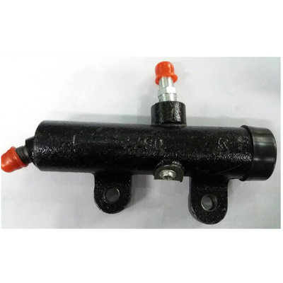 Japanese Truck Parts Clutch Master Cylinder 47201-1610 for Ud Cw520