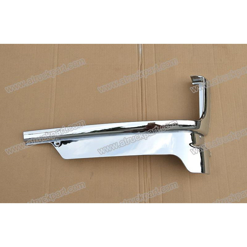 Chrome Head Lamp Cover For Nissan UD CWA451 CD48 CD45 Nissan Ud Truck Spare Body Parts