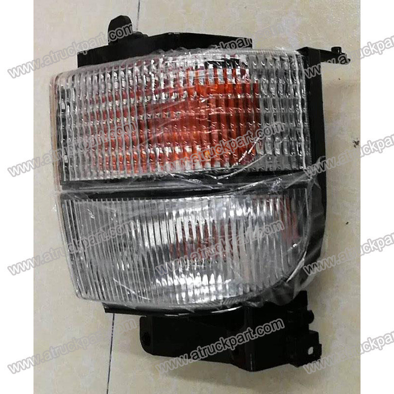 Corner Lamp For Nissan UD CWA451 CD48 CD45 Nissan Ud Truck Spare Body Parts